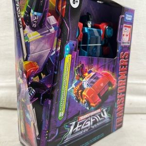 Hasbro | Toys | Transformers Legacy Deluxe Class Autobot Pointblank ...